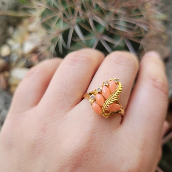 Jewelry | Vintage Gold Coral Leaf Rhinestone Ring Size 85 | Poshmark